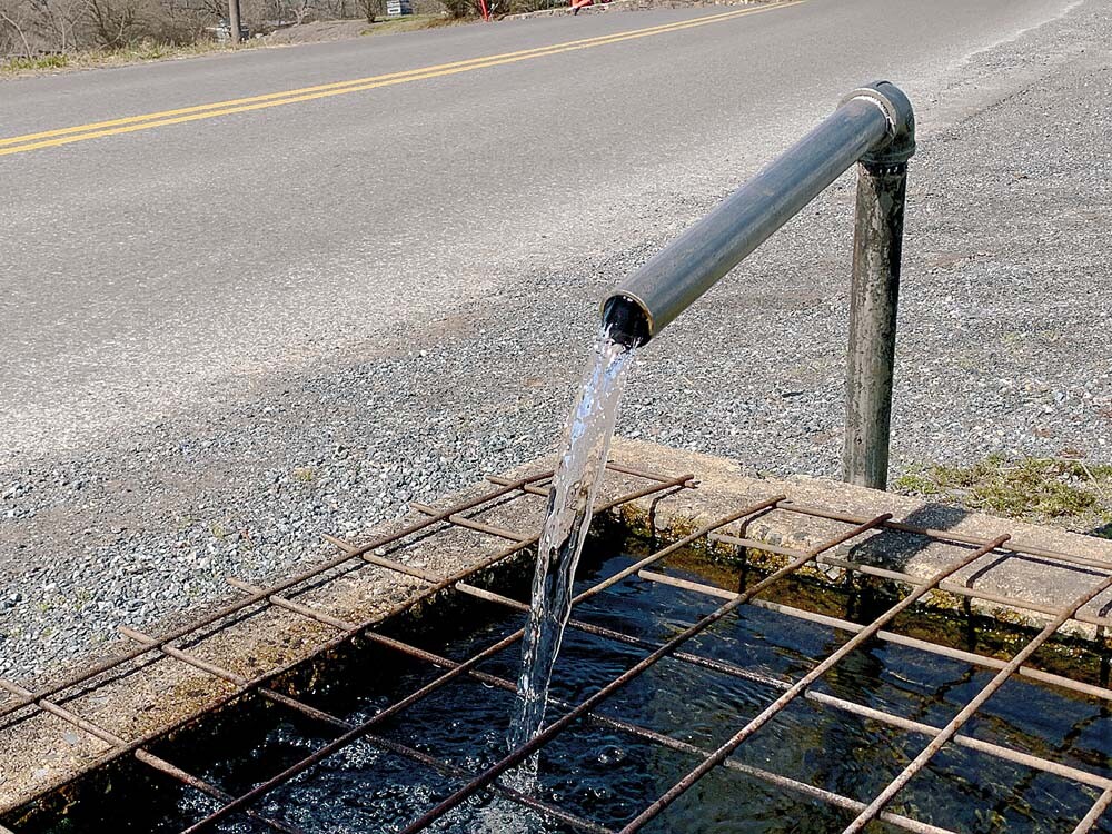 Don't drink the water ... from roadside springs | TownLively