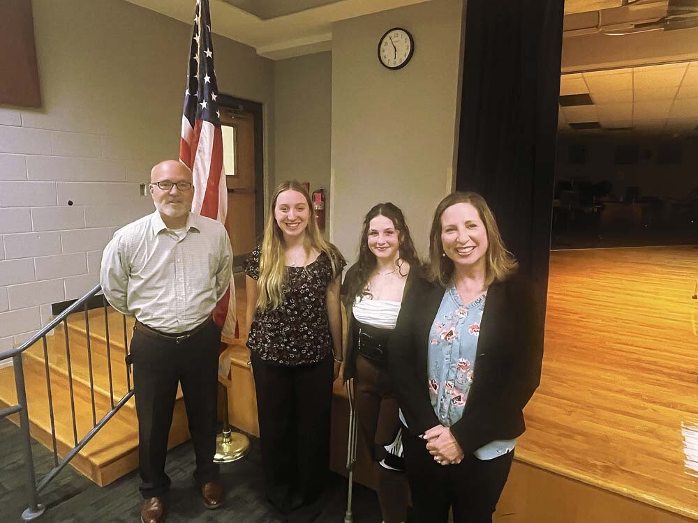 Student representatives join school board | TownLively
