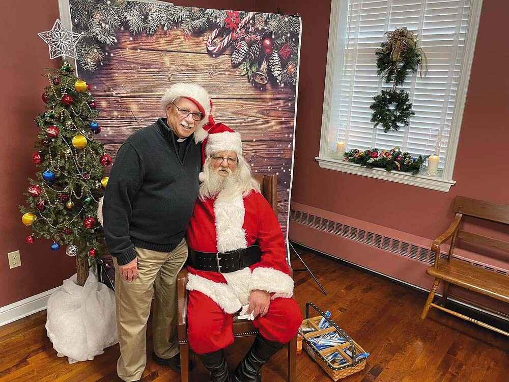 Church plans Breakfast with Santa, winter wear giveaway | TownLively