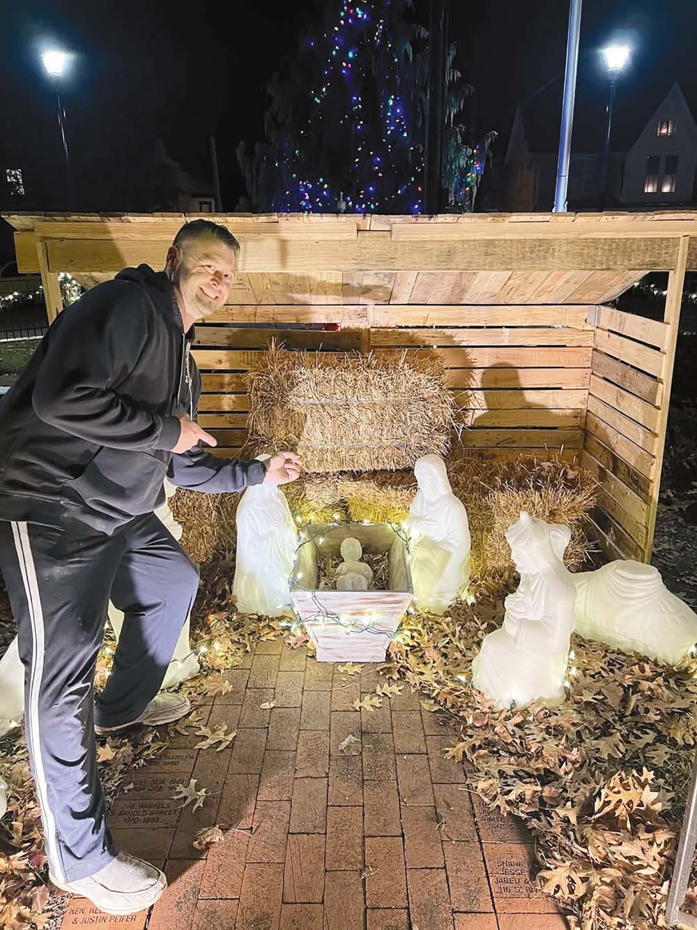 Holiday Spirit Will Fill Maytown Square | TownLively